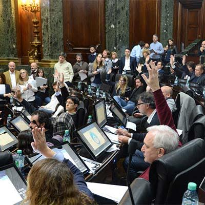Imponen el nombre José María Gatica a una plazoleta en Villa Luro ...