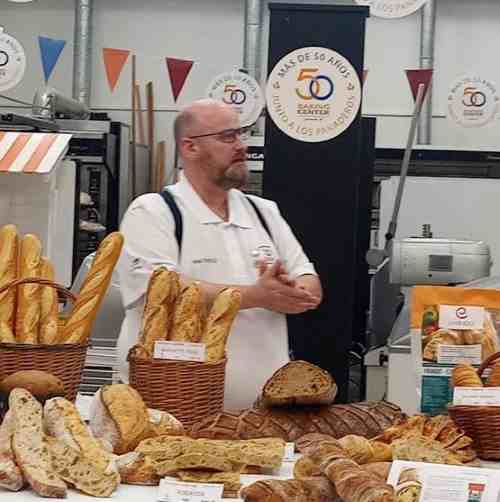 Se realizó la celebración del 50° Aniversario del Baking Center de ...